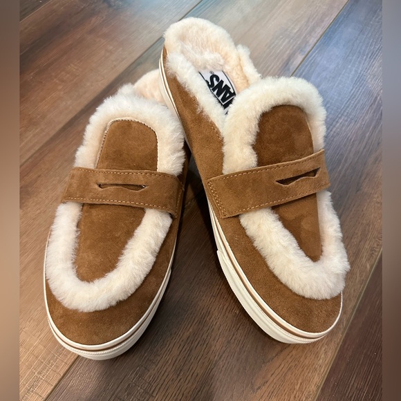 Vans | Shoes | Vans Unisex Style 53 Slip On Shearling Chipmunk Brown ...
